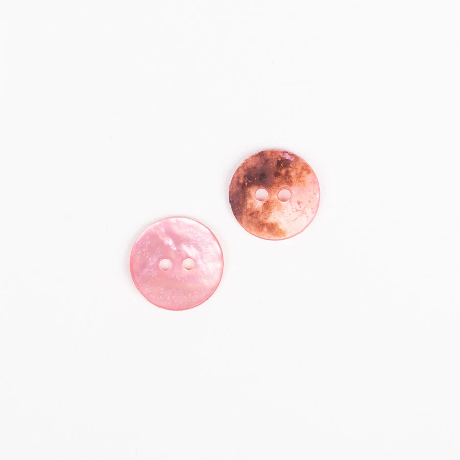 DROPS Round Pink button 15 mm (no. 622) - Buy today