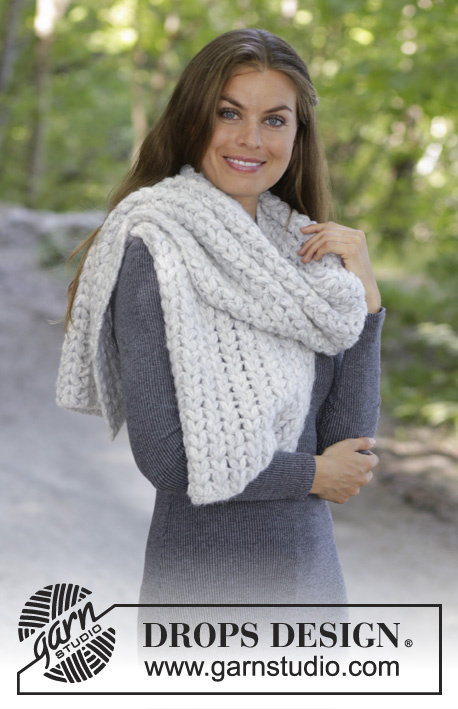 192-37 Fluffy Hug by DROPS Design - Buy Today